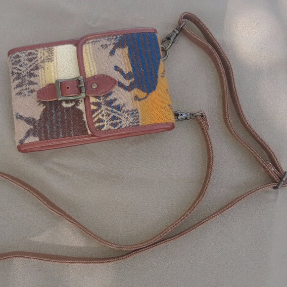 Pendleton | Bags | Pendleton Crossbody | Poshmark